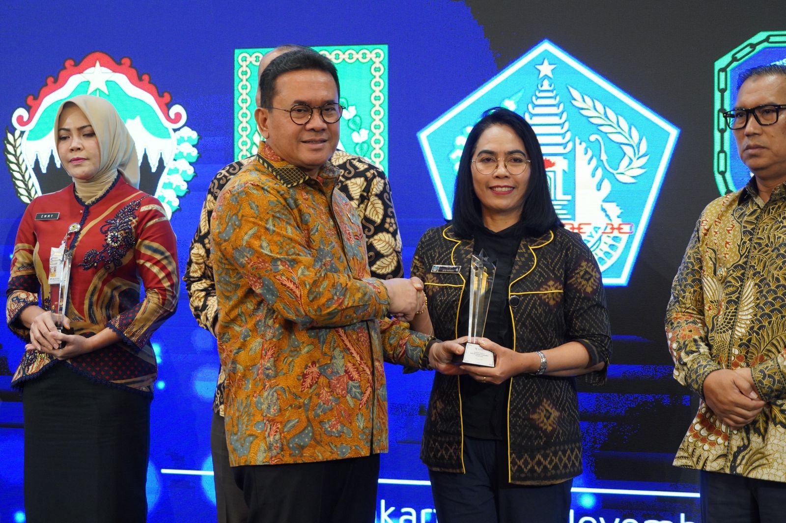 Pemprov Bali Raih “Daerah Peduli Perlindungan Konsumen 2025 ...